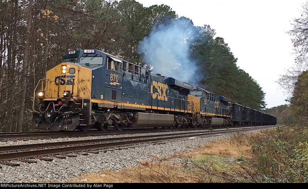 CSX 870 smokes it up